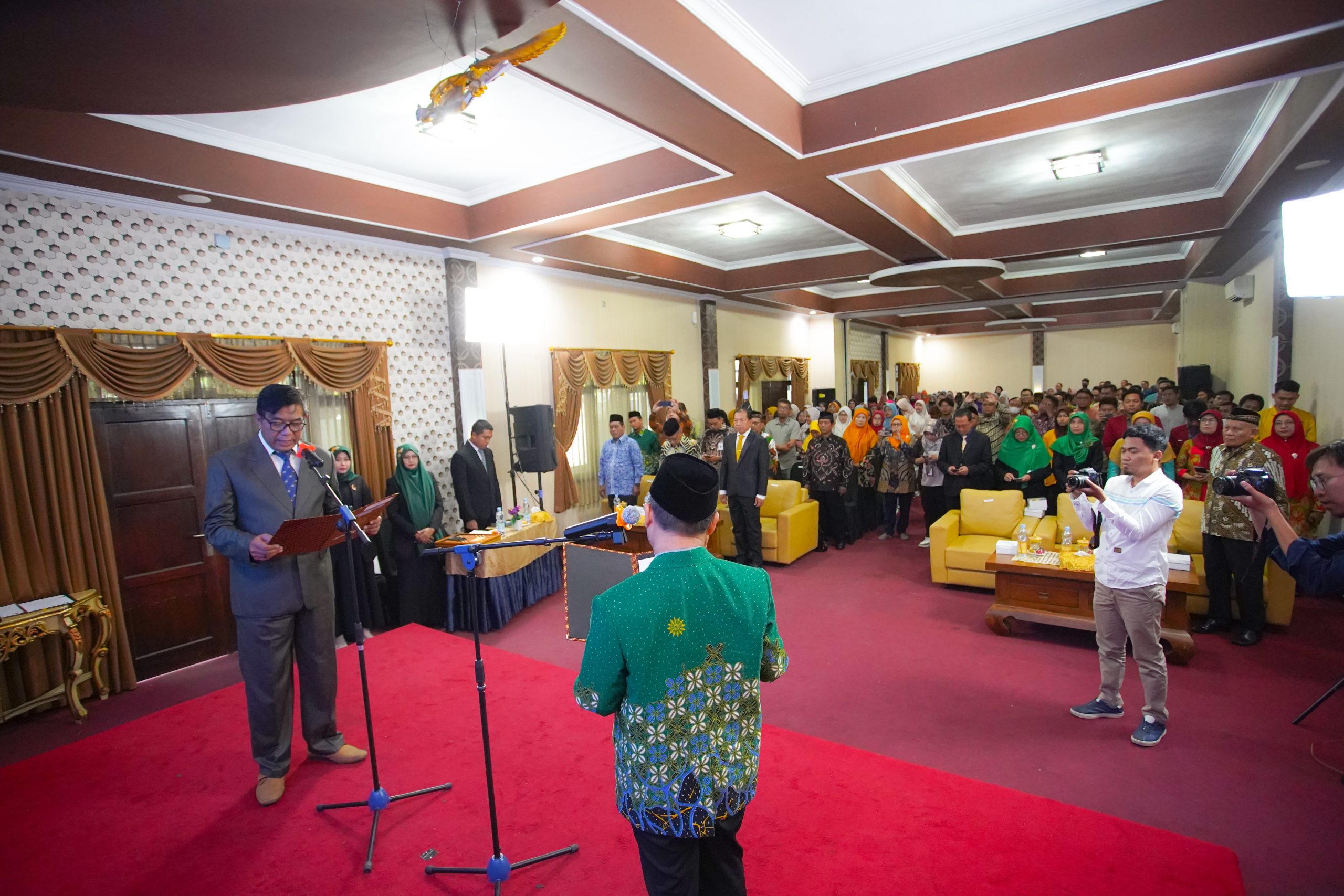 Dr. Edy Soesanto, SKp. M.Kes Resmi Dilantik Sebagai Rektor UMKU 2023 ...